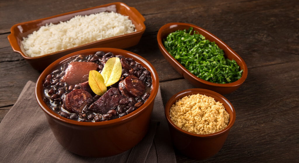 6 lugares para saborear uma boa feijoada em Curitiba