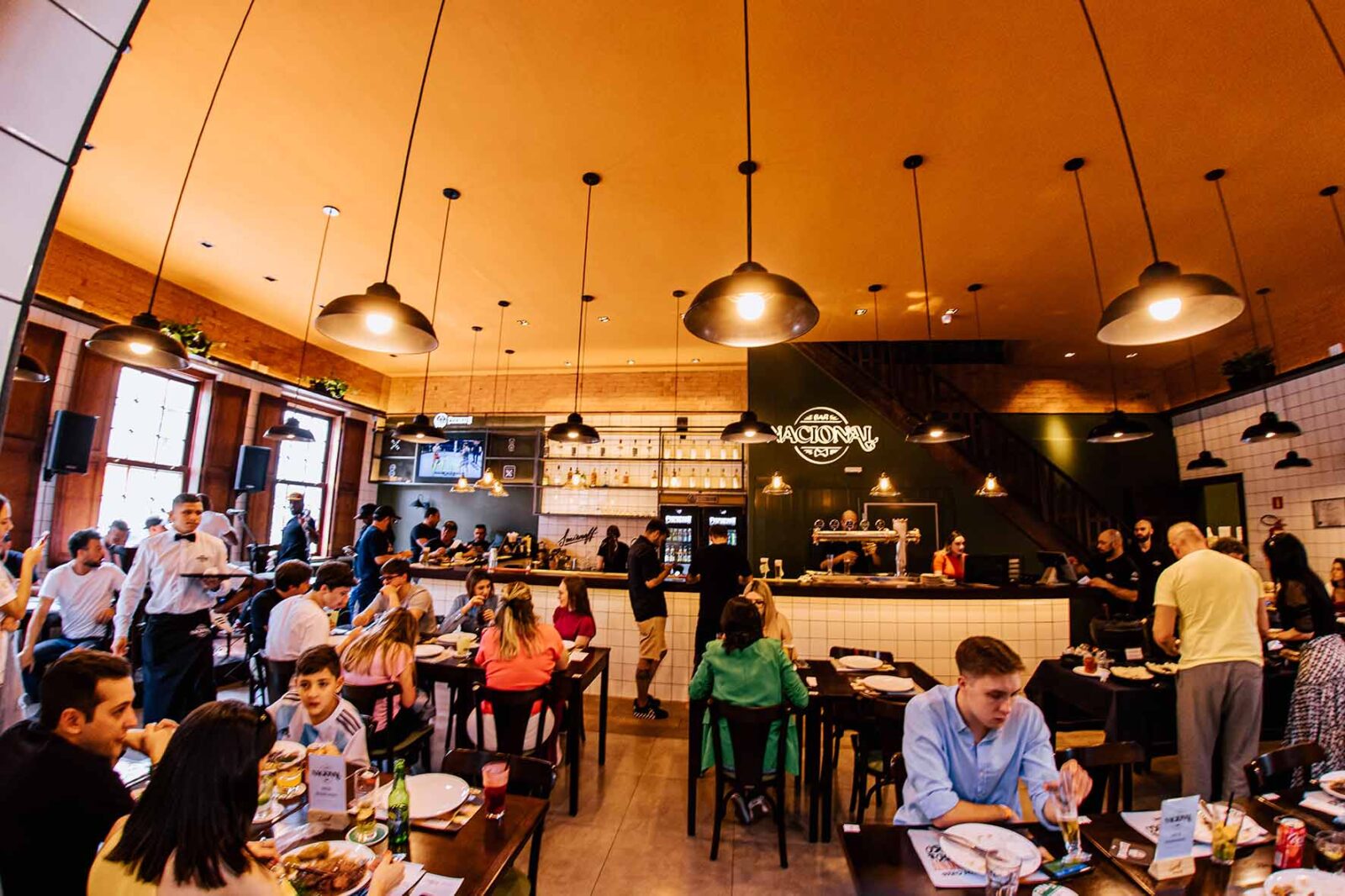 Bar Nacional: um saboroso encontro das tradições brasileiras