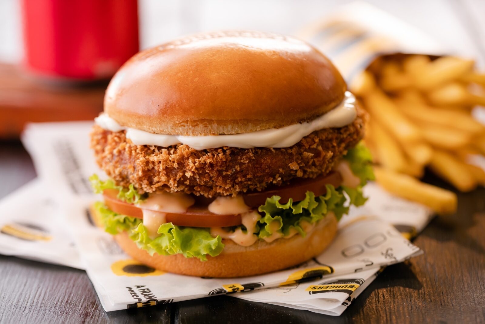 Hambúrguer e Batata Frita: Uma Dupla Irresistível para Celebrar